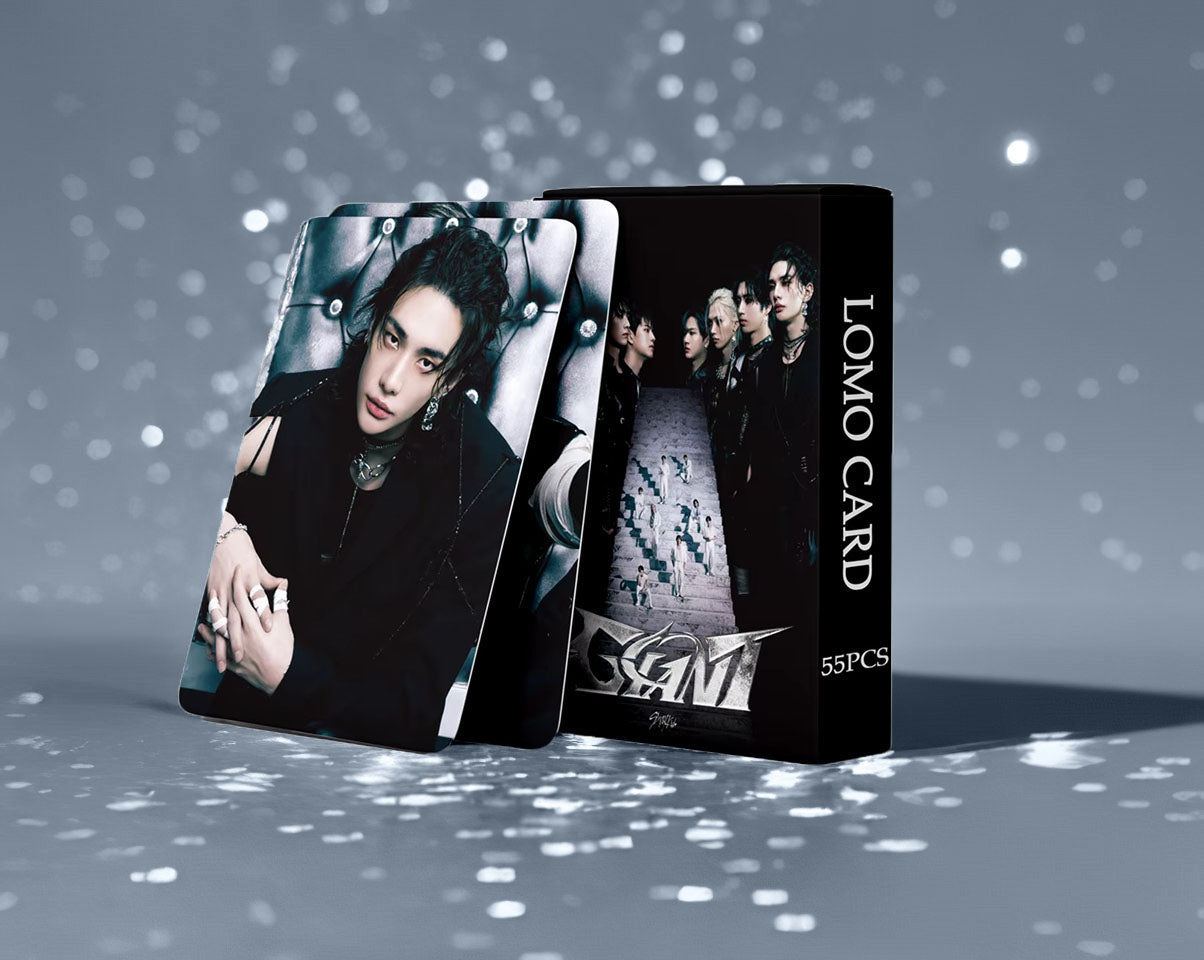 Stray Kids - Giant [Lomo Cards] – LomoKorner